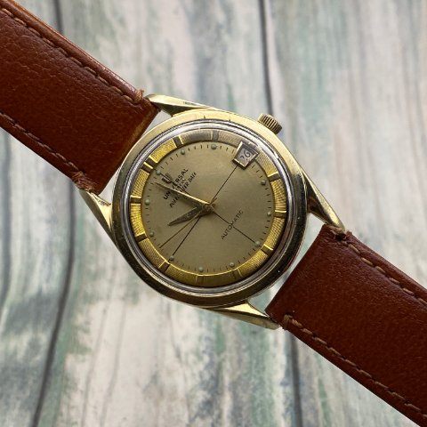 Universal Genève Polerouter Universal Geneve Polerouter Yellow gold and ...