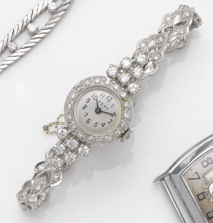 Discover Pery Watch Co. on EveryWatch | EveryWatch
