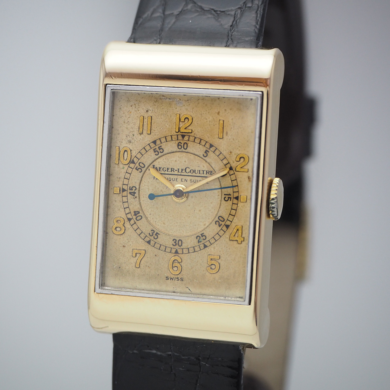 Jaeger-LeCoultre Tank Yellow gold 1950 Germany | Dealer | EveryWatch